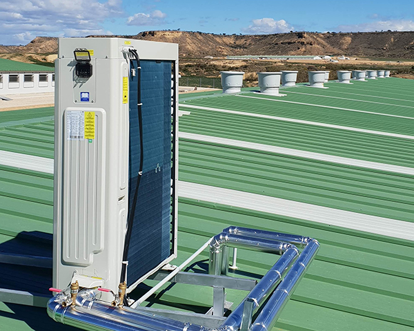 Instalación De Producción De Agua Caliente Sanitaria Por Aerotermia